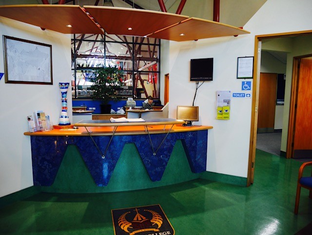 Garin College（ガーリン·カレッジ）【2022年度版】 - 海外留学のワールドアベニュー